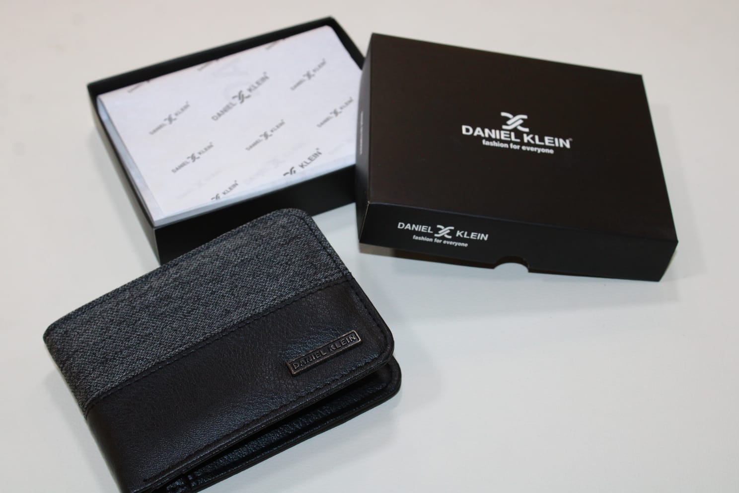 Stylish Wallets for Men and Women | Hobo and Express Wallet Collection